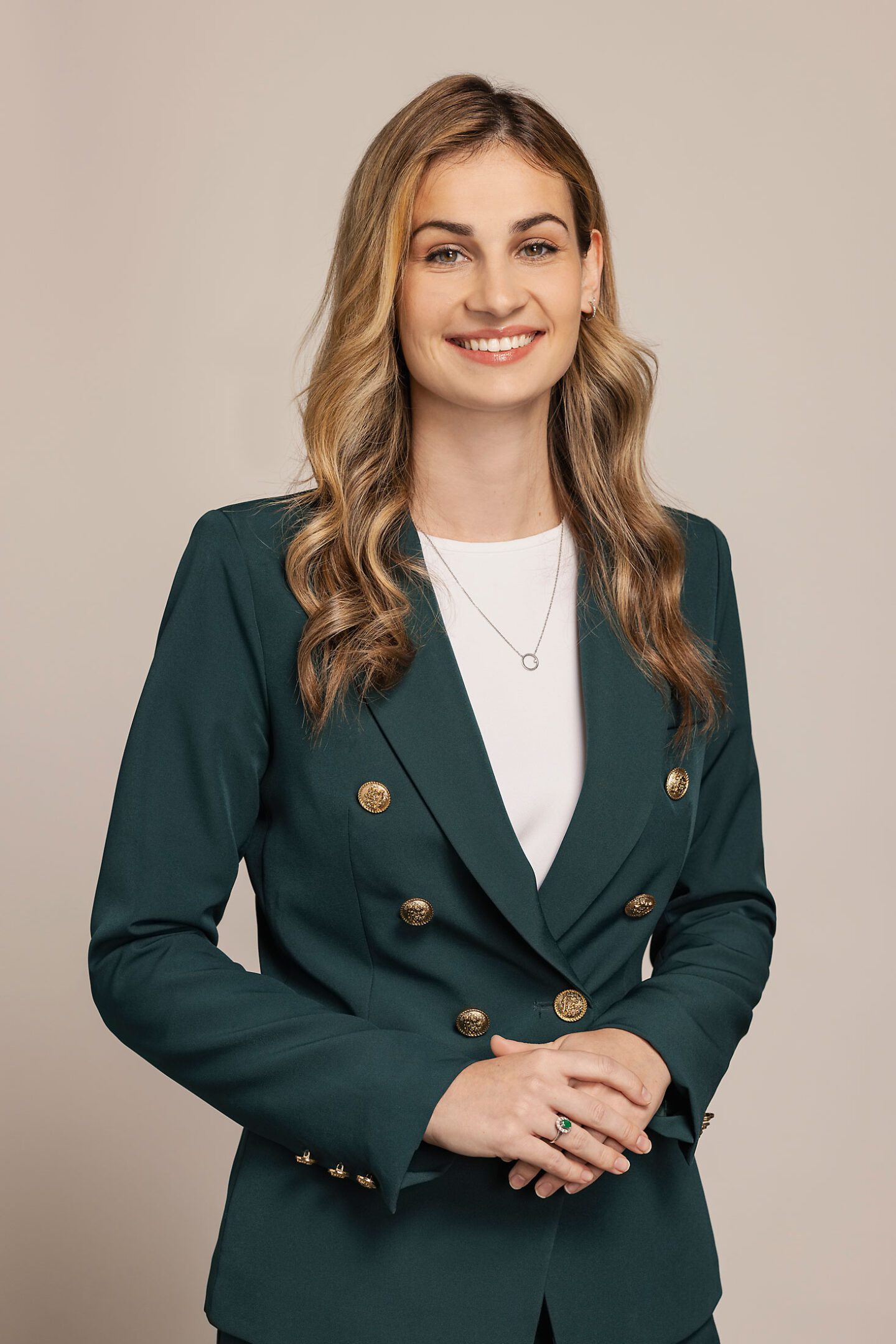 Victoria Hicks | Cain Lamarre